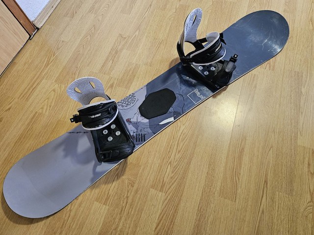 All-Mountain SnowBoard F2 Legal 149 149cm board daska