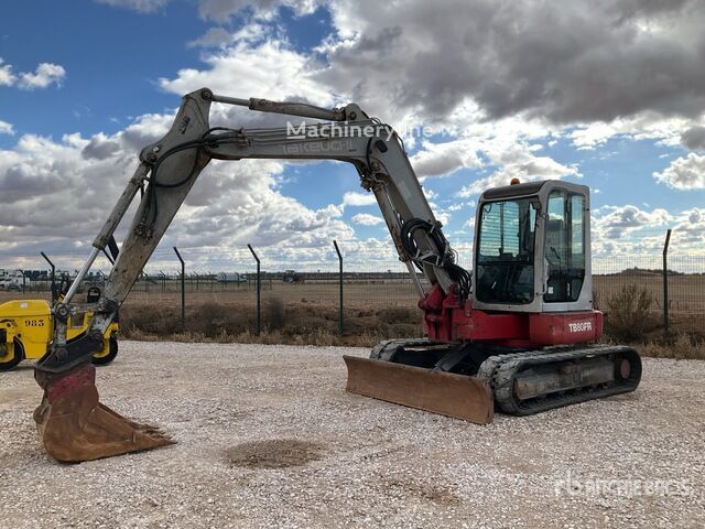 Prodaje se Takeuchi TB80FR mini bager na aukciji