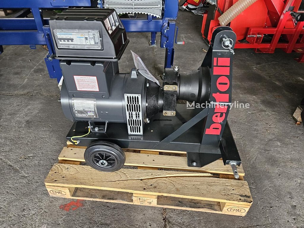 Novi Bertoli Notstromaggregat 20 kVA traktorski generator