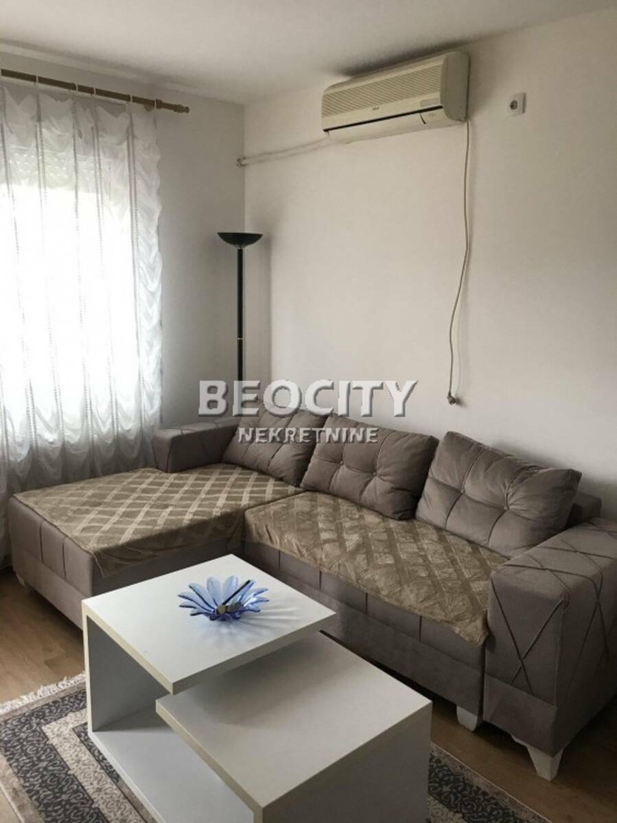 Novi Sad, Telep, Laze Lazarevića, 1.5, 38m2, 400EUR