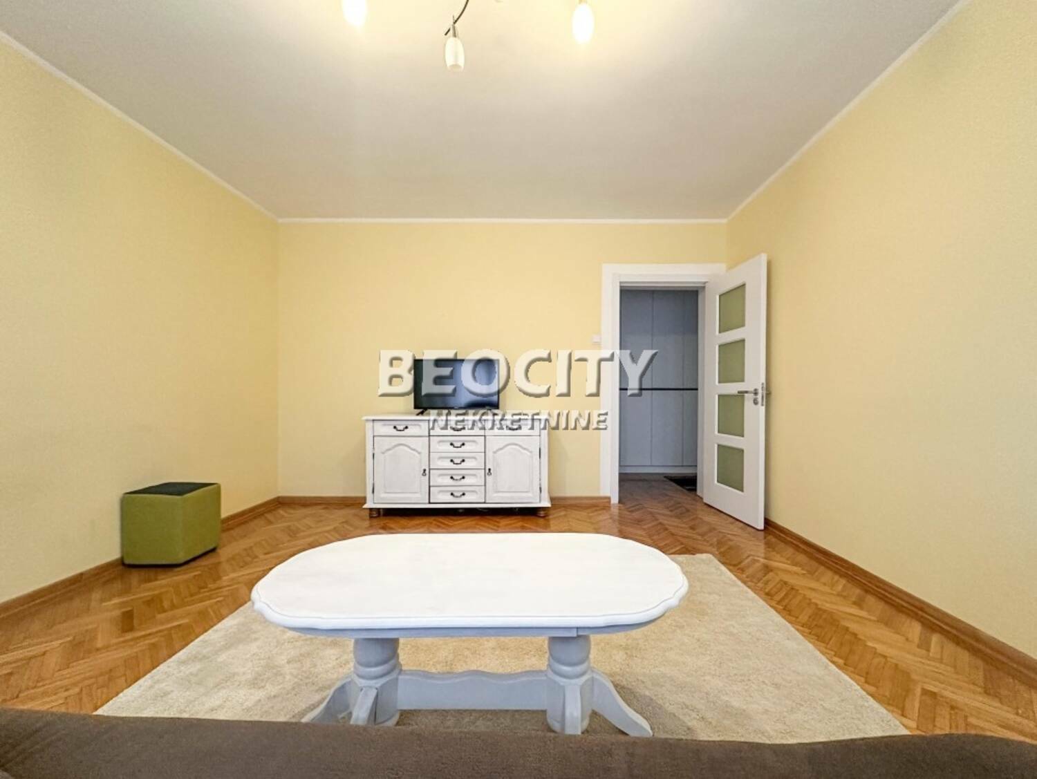 Vračar, Karađorđev park, , 2.0, 40m2, 600EUR
