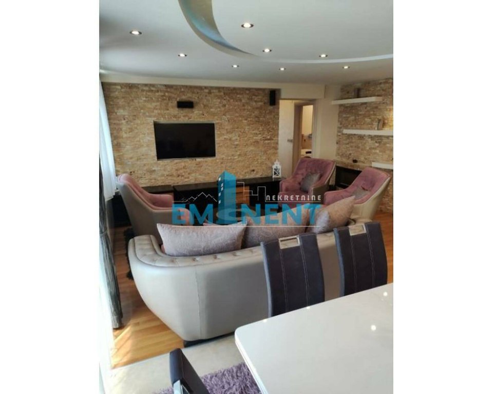 Voždovac, Naselje Stepa Stepanović, Dušana Jovanovića, 4.0, 106m2, 1100 EUR