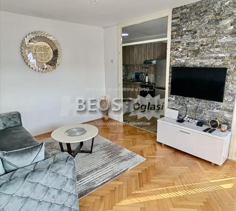 Novi Beograd - Blok 70 #65347 1.000 €