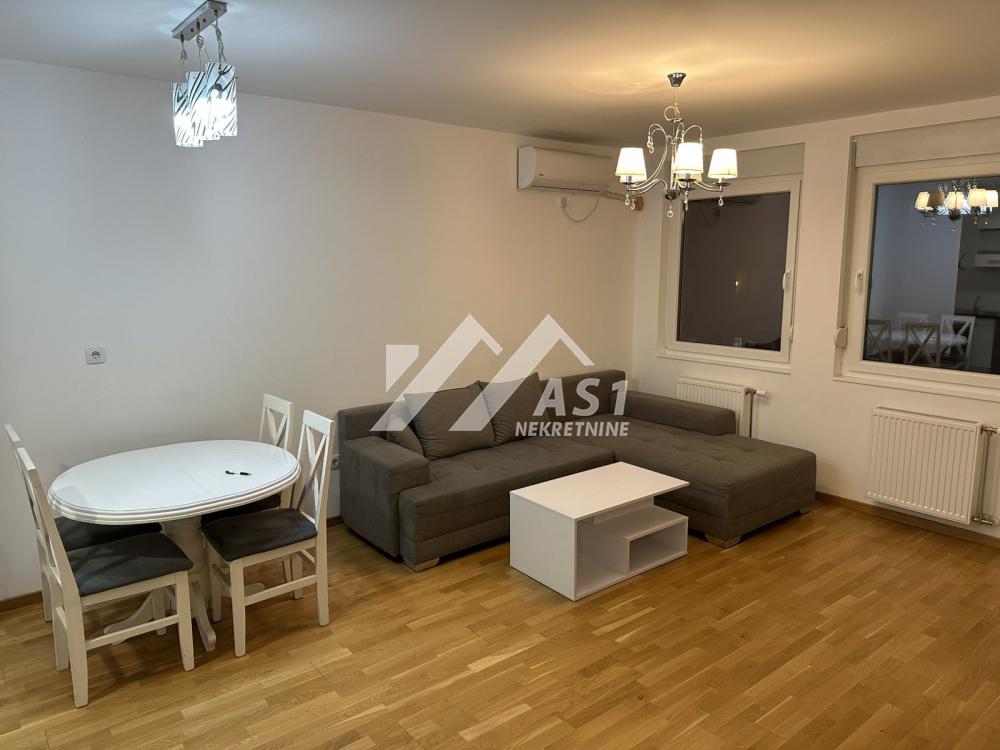Izdajem LUX trosoban stan na Podbari !!- novogradnja ID#4536 800 €