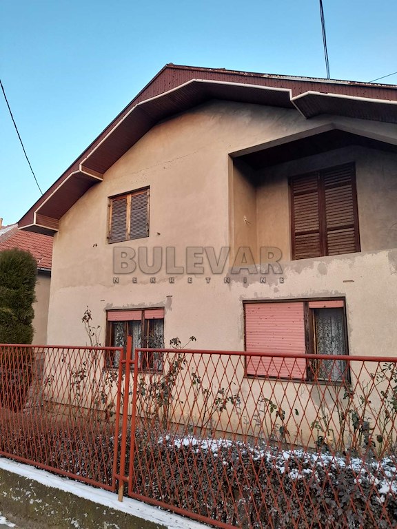 četvorosobna kuća, 142 m2, Kragujevac, Radovana Mićovića ID: p-010518