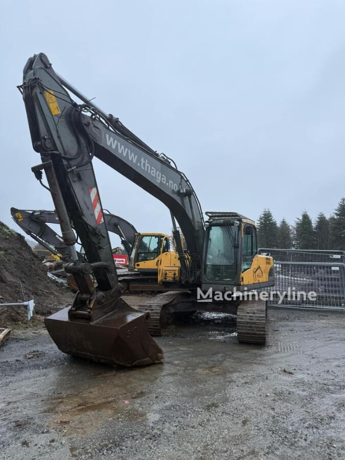 Prodaje se Volvo EC210CL bager guseničar na aukciji