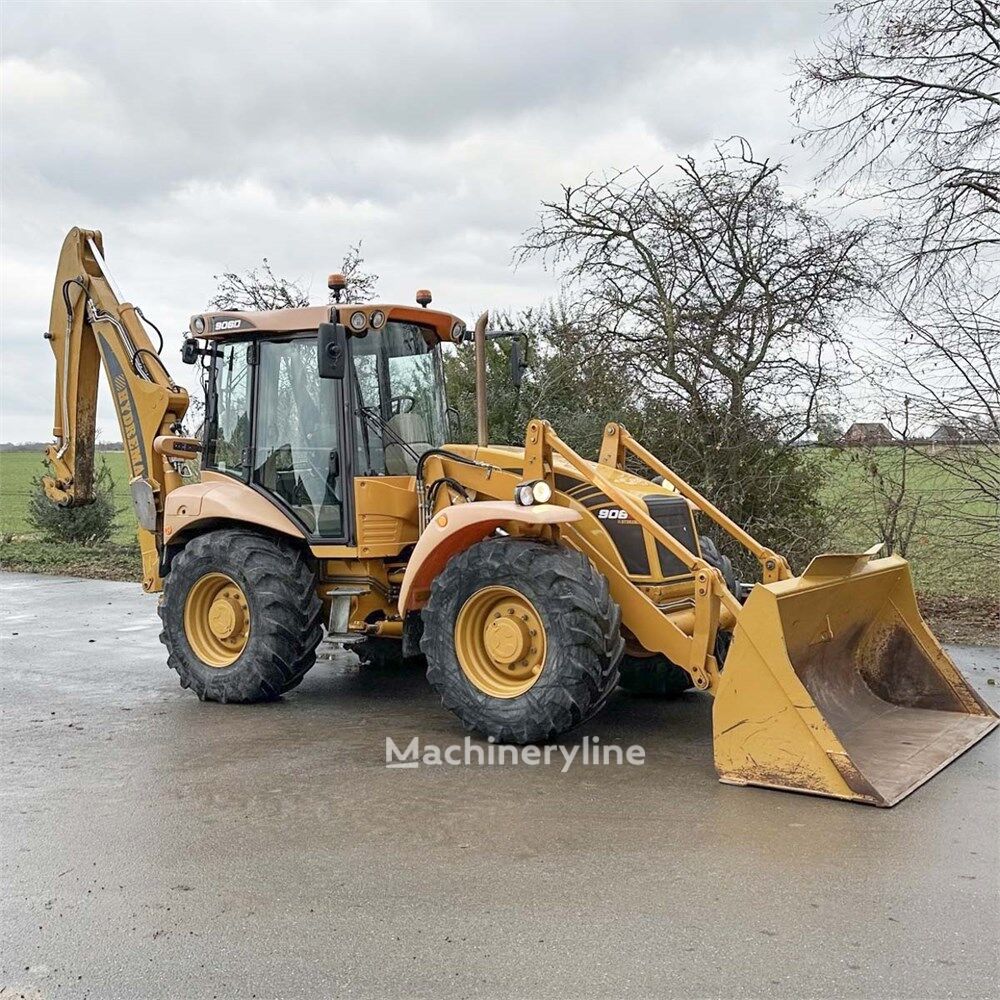 Prodaje se Hydrema 906 D bager-utovarivač na aukciji