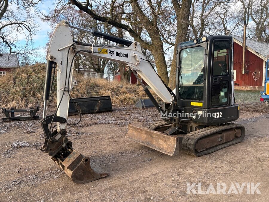 Prodaje se Bobcat E32 mini bager na aukciji