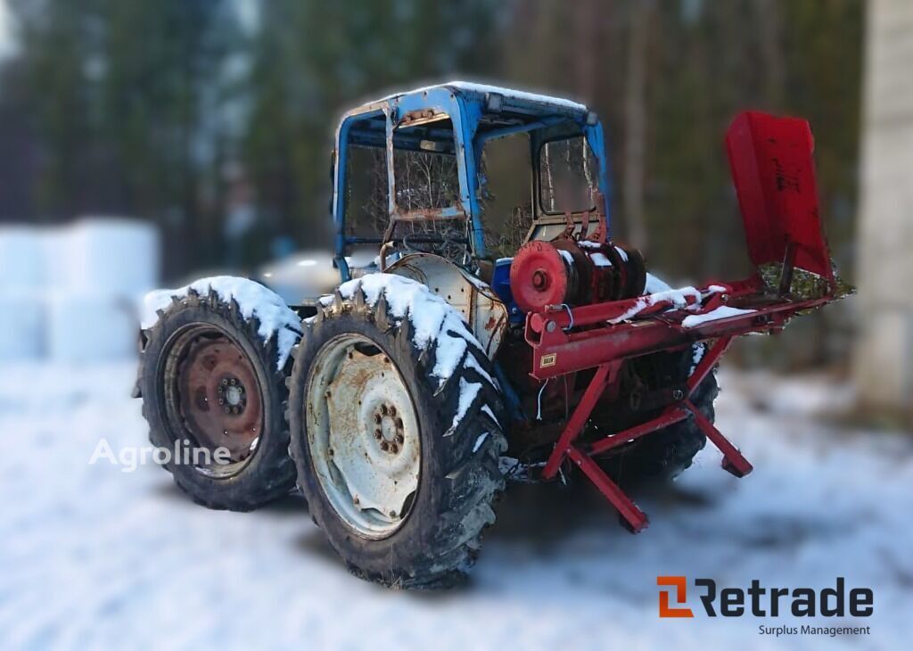 Prodaje se Ford County County 754 traktor točkaš na aukciji