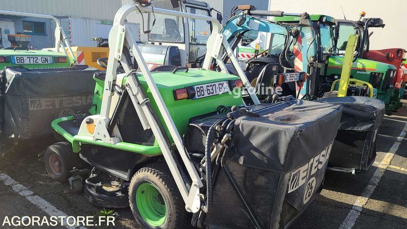 Prodaje se Etesia H124D traktor kosilica na aukciji