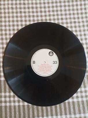 Vinil ploča - govor J.B.Tita