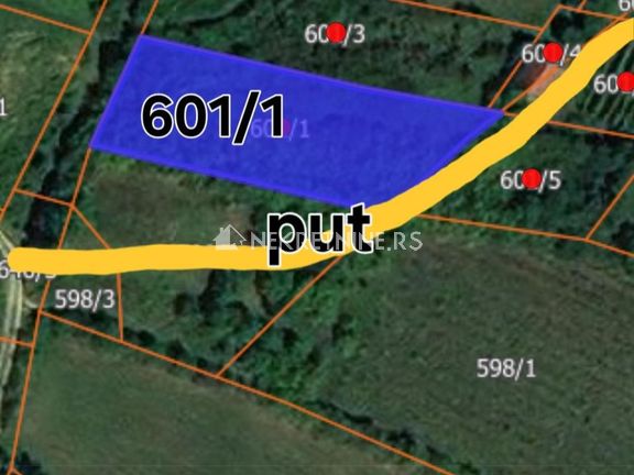Atraktivno! Pakovraće-Čačak, 11ari placa pored asfaltnog puta