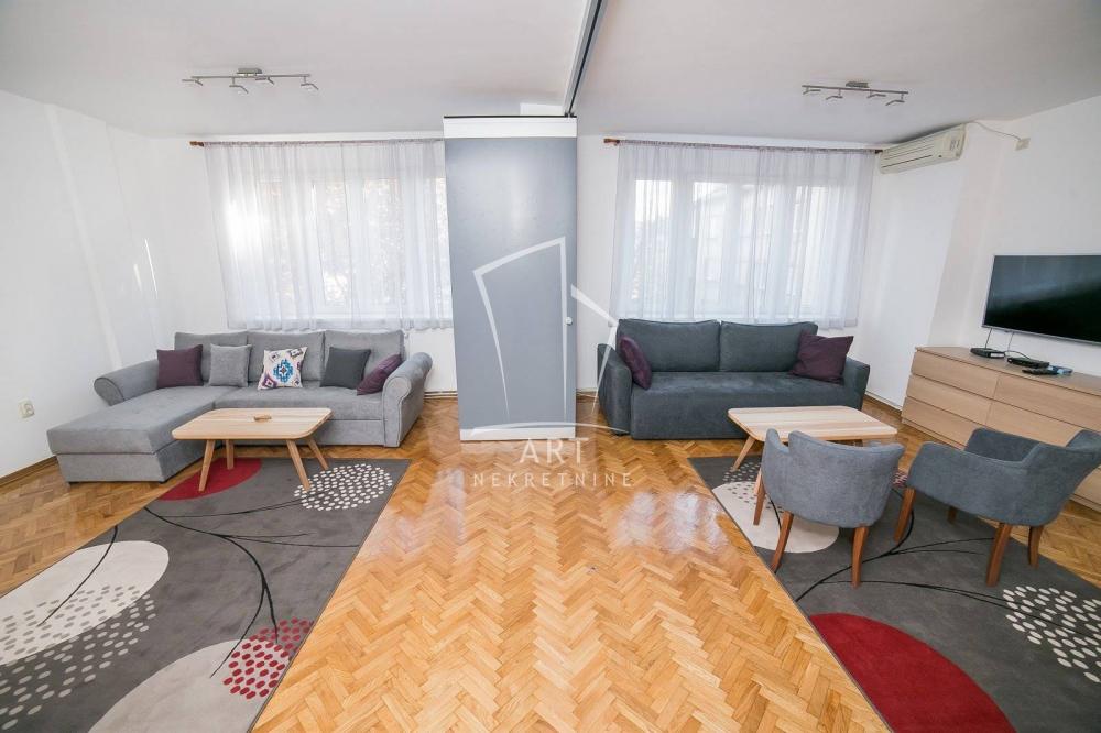 Dorćol, centar 97m2 ID#8982 1.150 €
