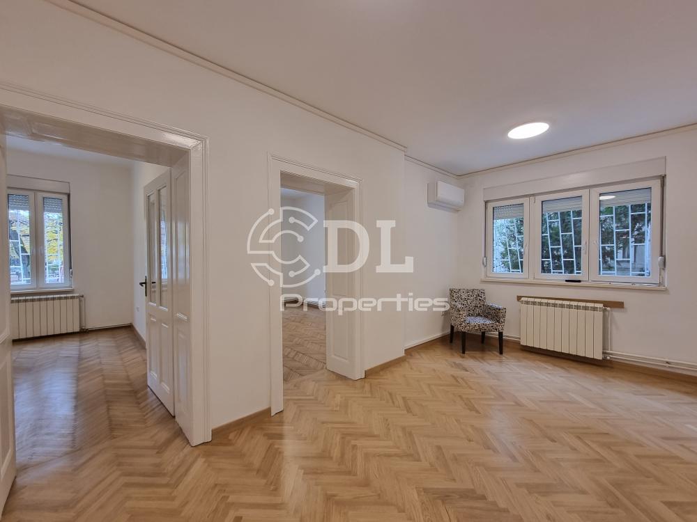 Lep,renoviran,salonski stan ID#2548 800 €