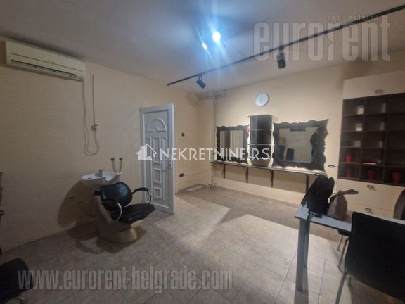 #49819, Izdavanje, P.P., KALENIĆ, 600 EUR