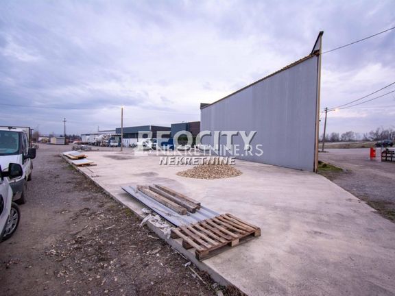 Čukarica, Makiš, Obrenovački drum, 2.0, 200m2, 400000EUR