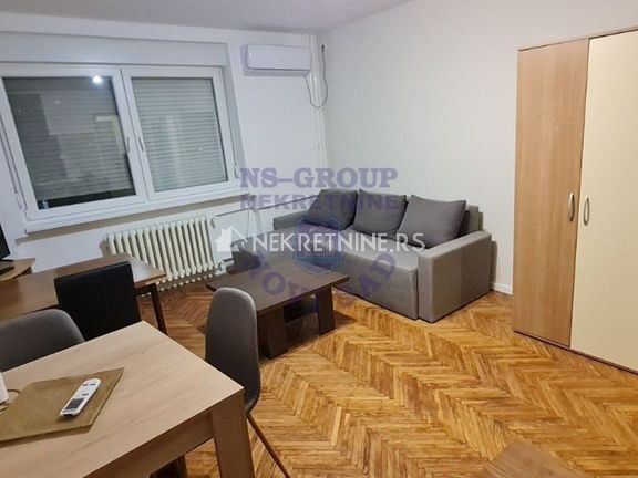 Izdaje se stan na Podbari, površine 42m².