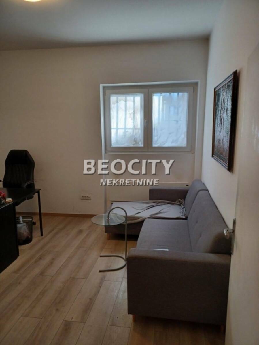 Vračar, Hram Svetog Save, Katanićeva 9a, 2.0, 34m2, 500EUR