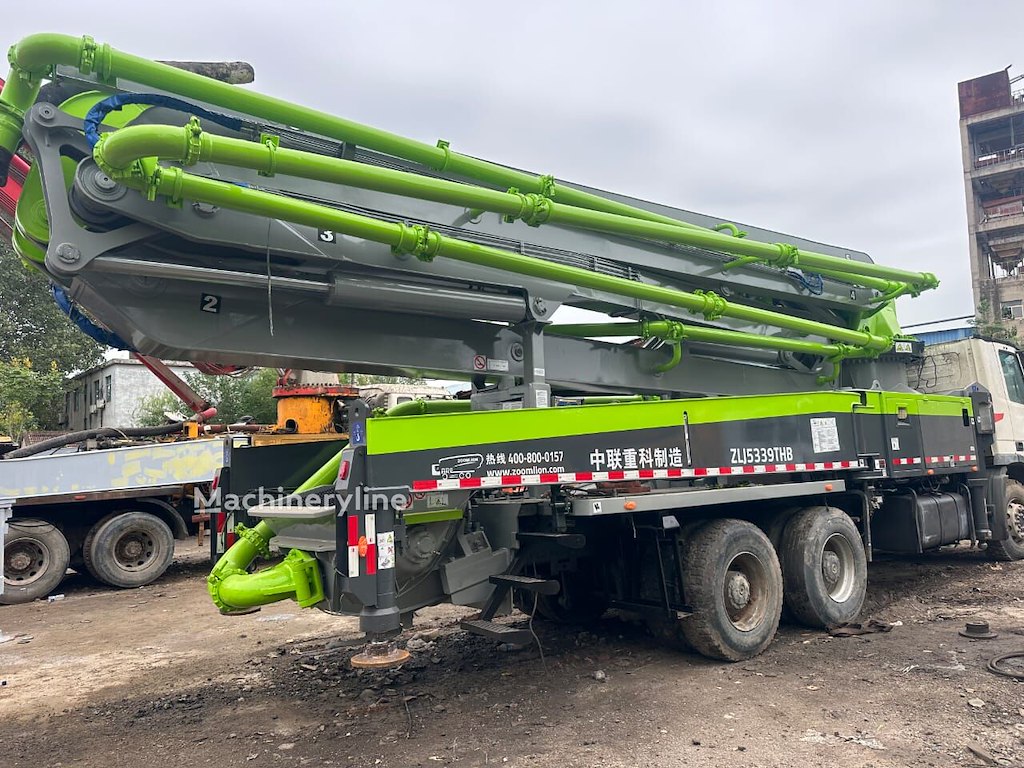 Zoomlion na šasiji Mercedes-Benz pumpa za beton