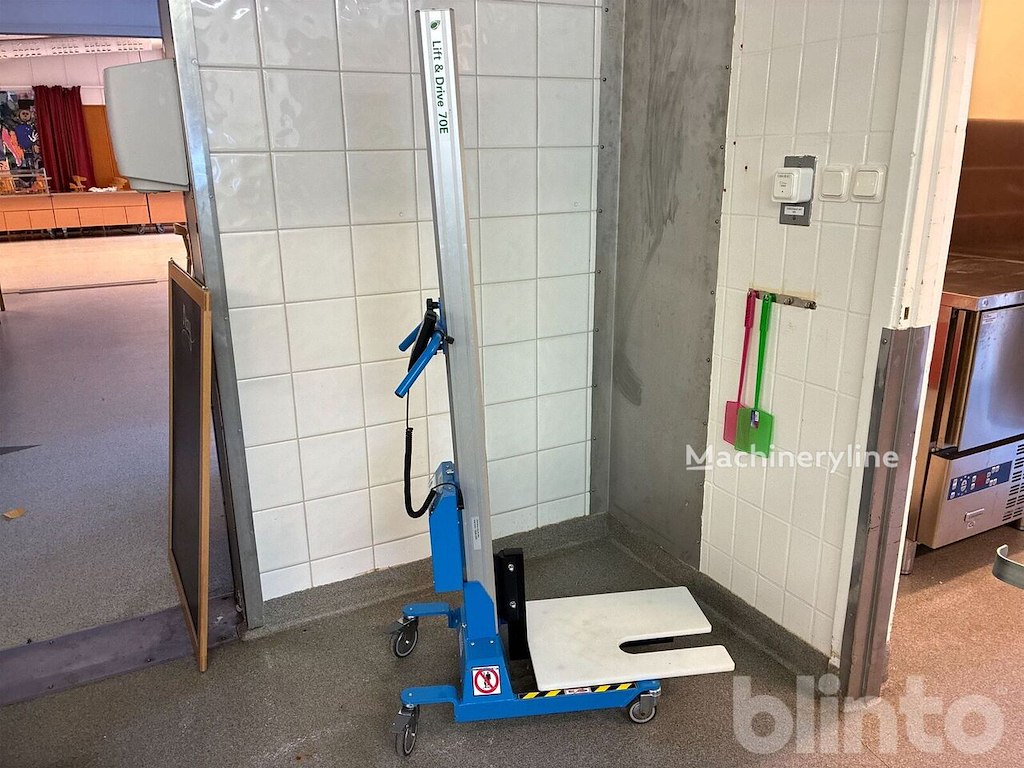 Prodaje se Pronomic Lift Drive 70E jarbolnu penjajuću platformu na aukciji