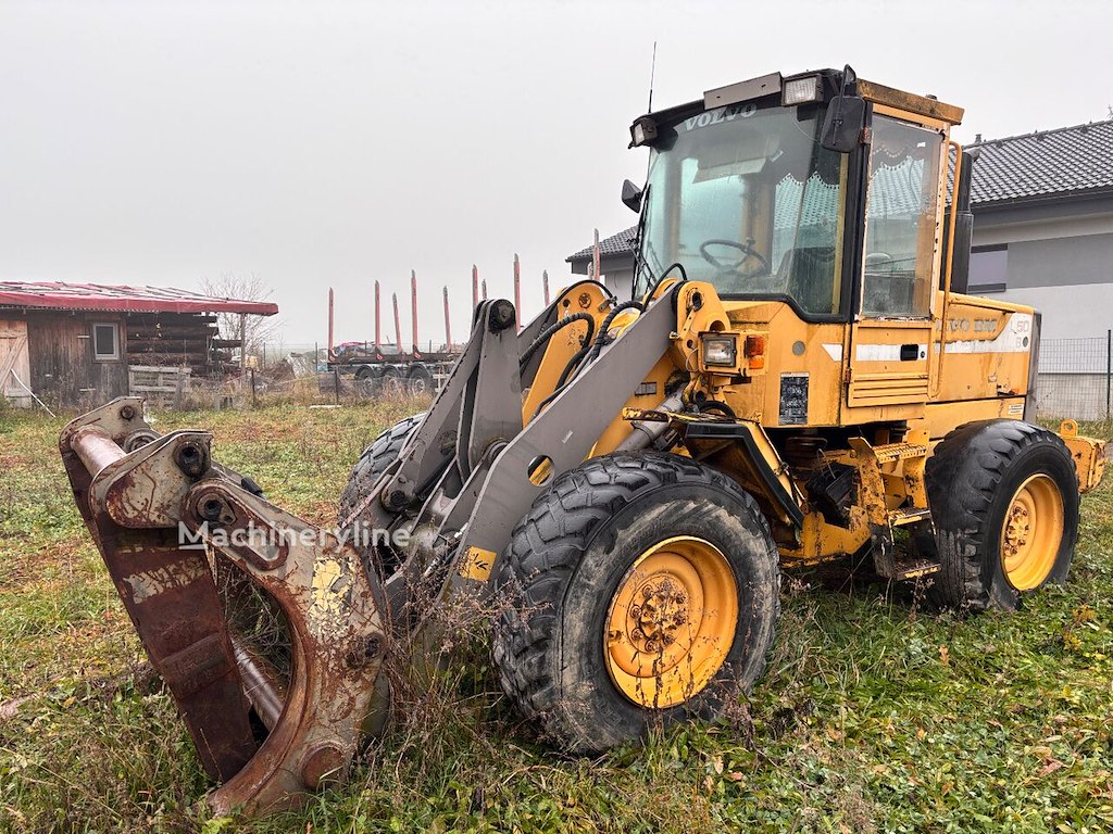 Prodaje se Volvo L50B + LYŽICA prednji utovarivač na aukciji