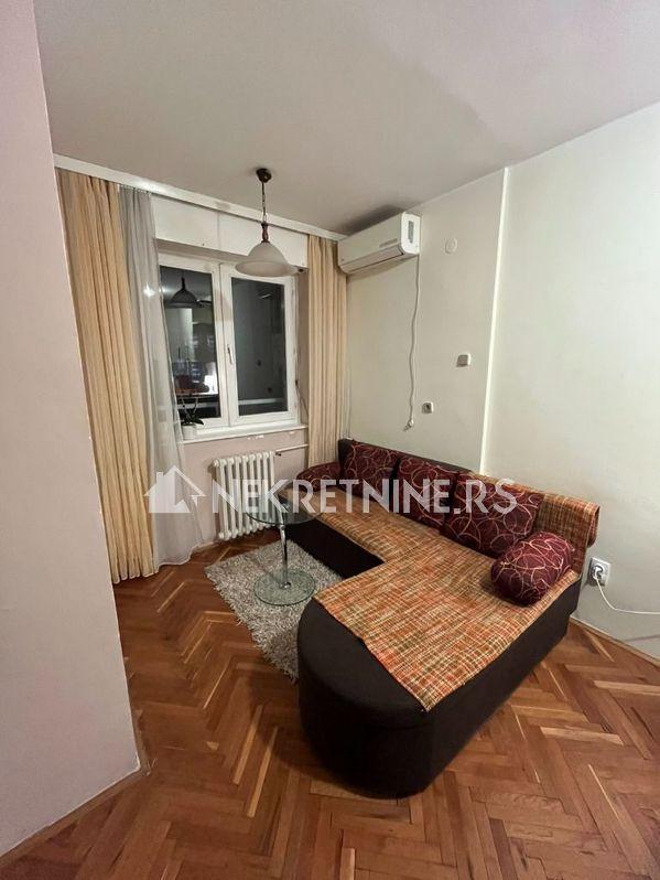Dalmatinska, Jednoiposoban stan za izdavanje, 33m2, 550€