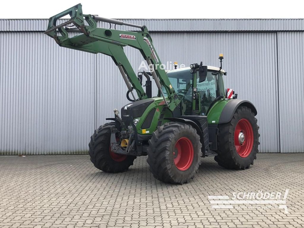 Fendt 718 VARIO S4 POWER PLUS traktor točkaš