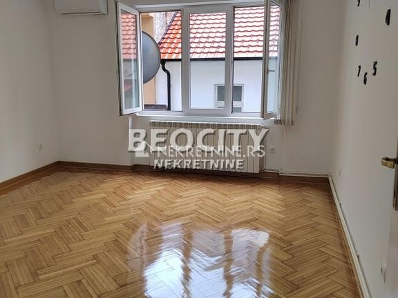 Vračar, Cvetni trg, Njegoševa, 1.0, 29m2, 500EUR
