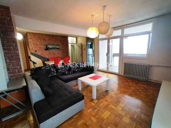 Zemun Blagoja Jovovića 52m2 5/11 2,0 Cg 149000 evra