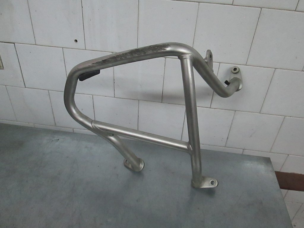 LEVI ROLLBAR