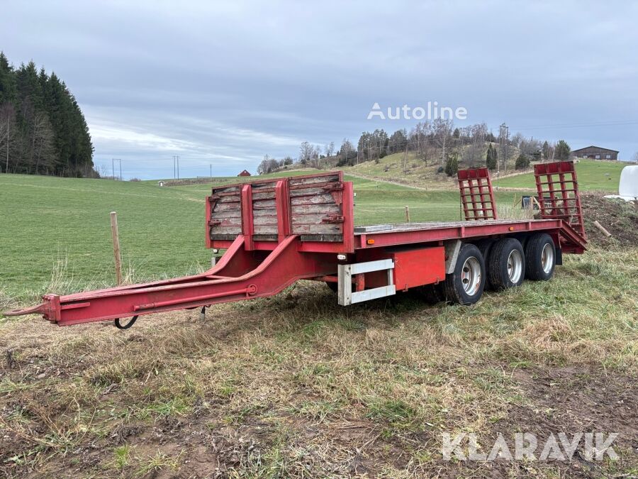Prodaje se Maskintrailer prikolicu za građevinske strojeve na aukciji