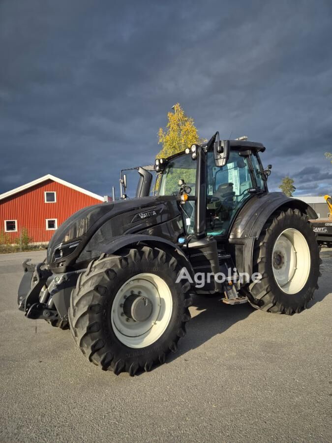 Prodaje se Valtra T254 traktor točkaš na aukciji