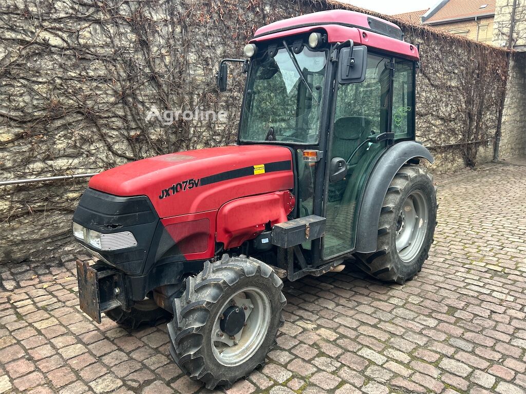 Prodaje se Case IH JX 1075 V traktor točkaš na aukciji