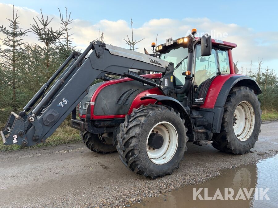 Prodaje se Valtra T162 traktor točkaš na aukciji