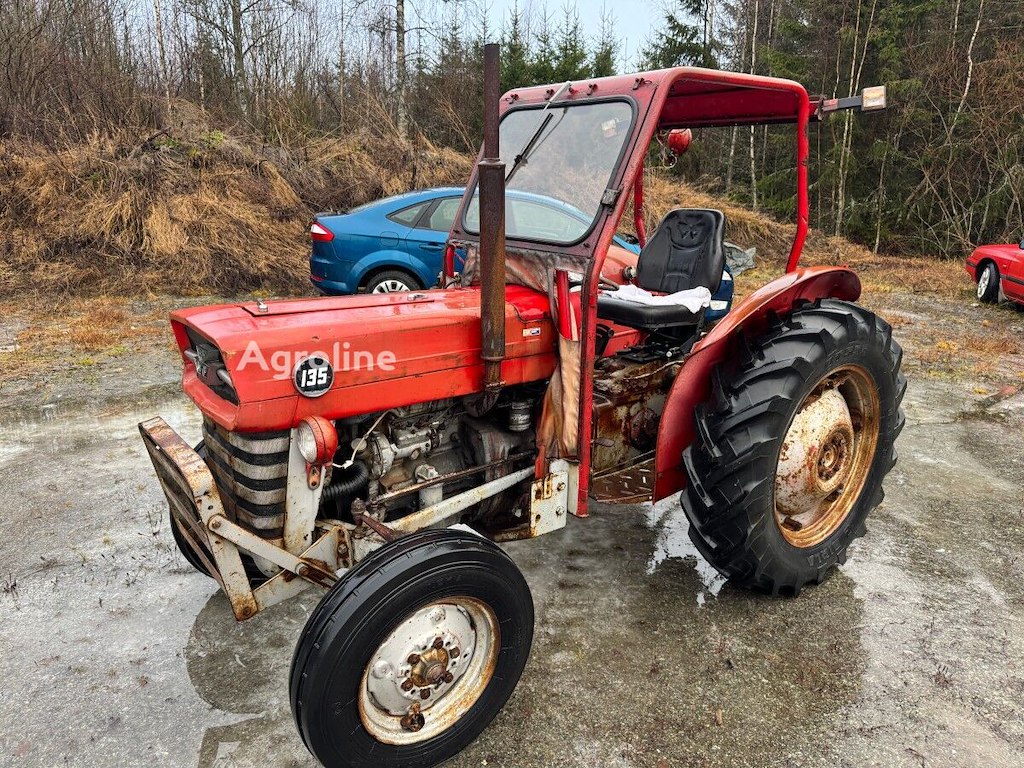 Prodaje se Massey Ferguson 135 traktor točkaš na aukciji
