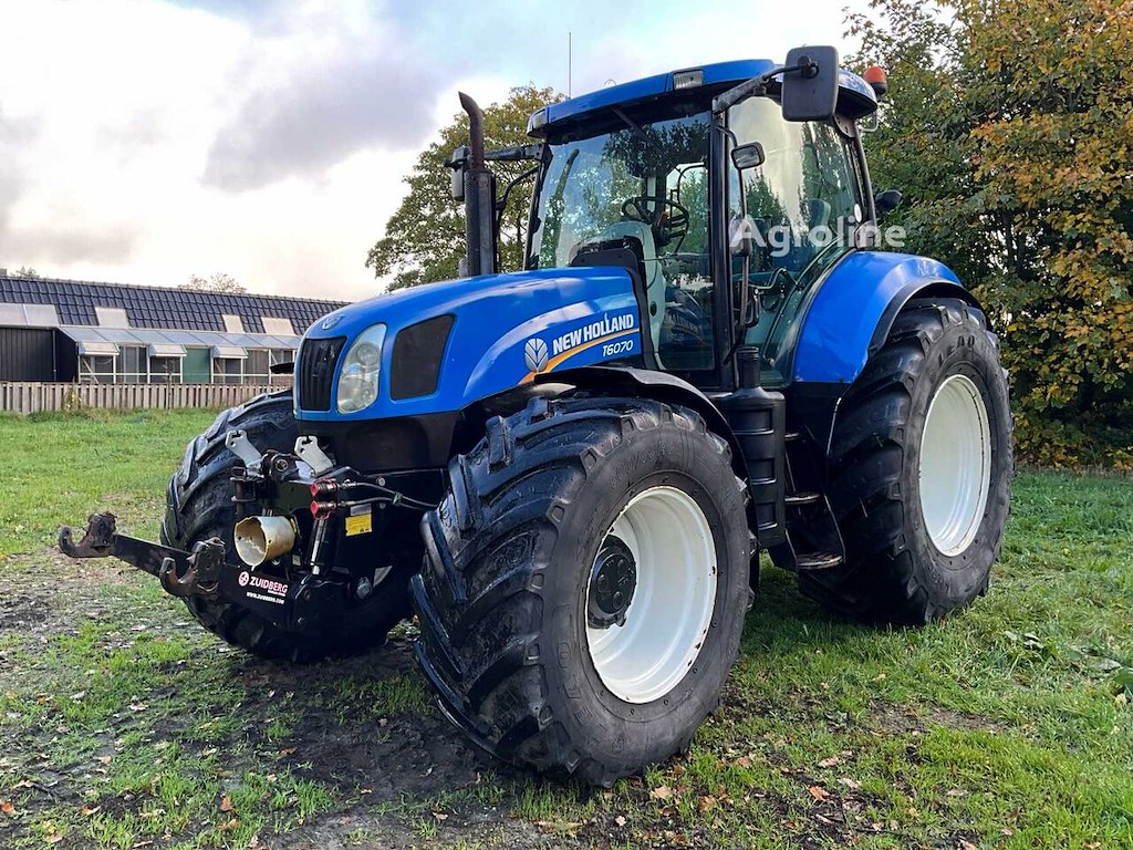 Prodaje se New Holland T6070 traktor točkaš na aukciji