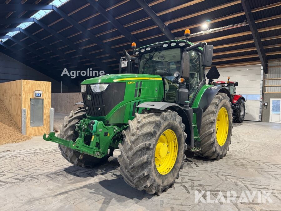 Prodaje se John Deere 6250R traktor točkaš na aukciji