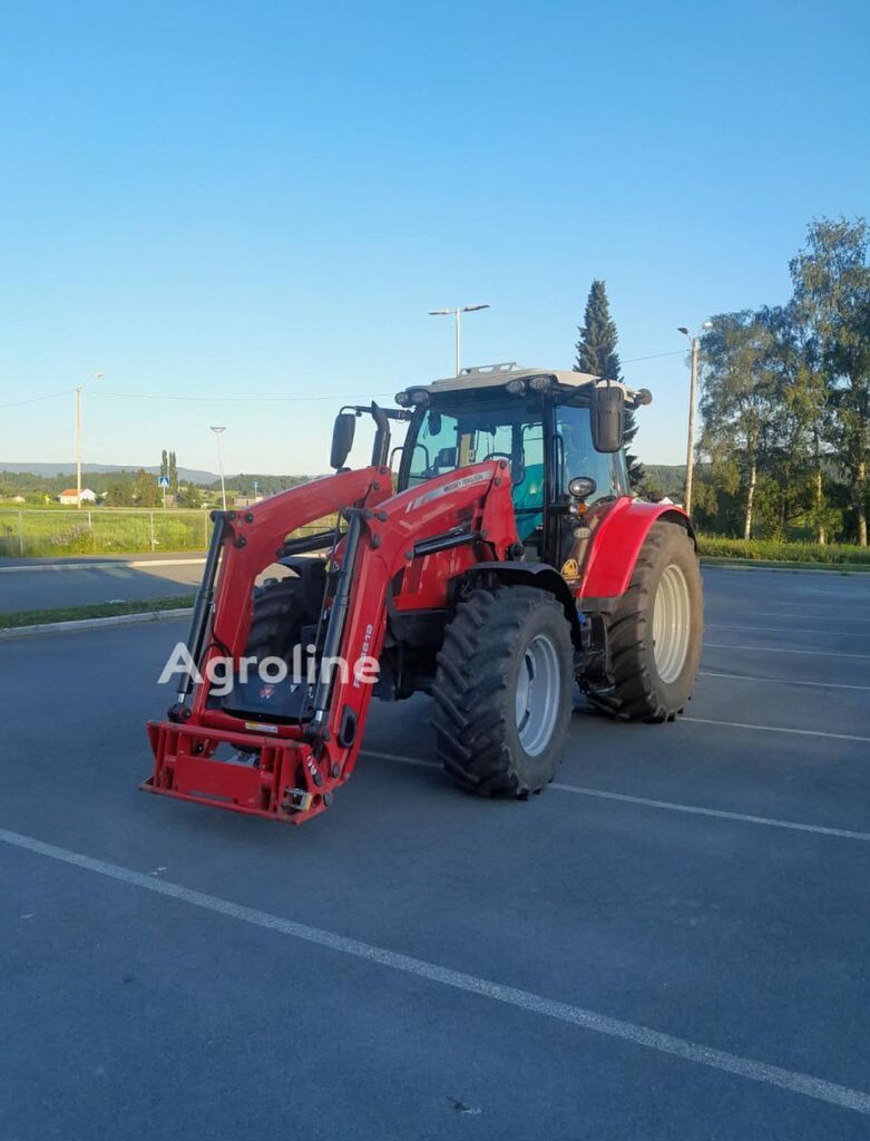 Prodaje se Massey Ferguson 5713S Efficient traktor točkaš na aukciji