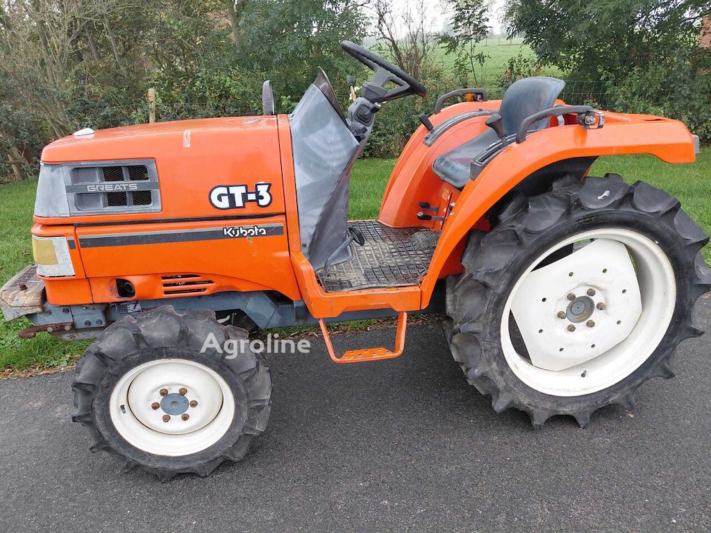 Prodaje se Kubota GT3 mini traktor na aukciji