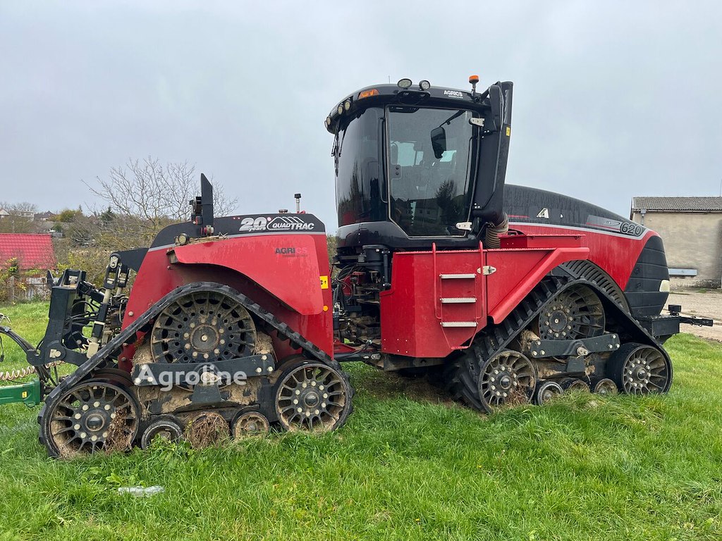 Case IH Quadtrac 620 traktor guseničar