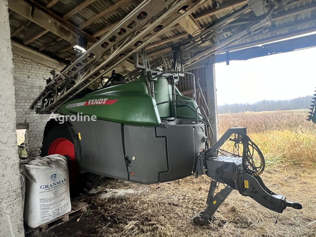 Fendt Rogator 355 vučena prskalica