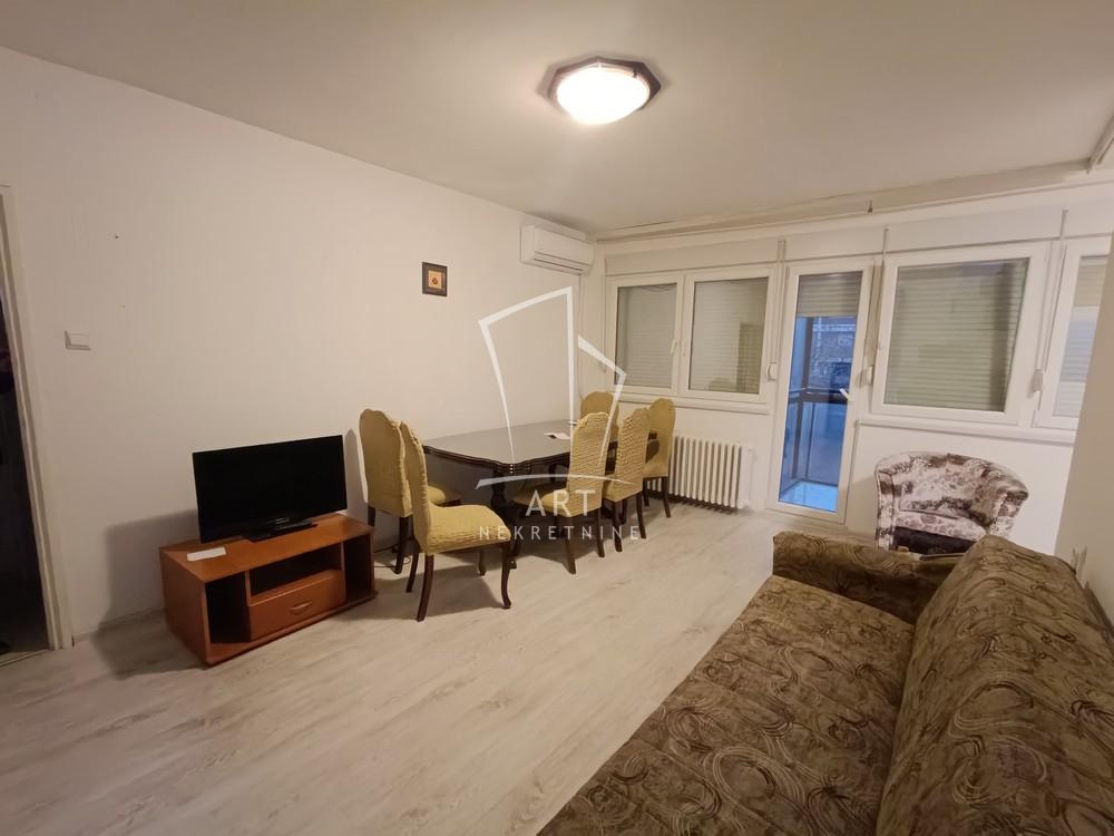 Odličan, kompletno namešten 1.5 stan ID#13360 500 €