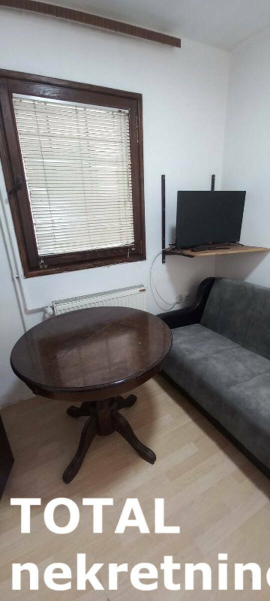 Garsonjera PETROVARADIN, 22000€