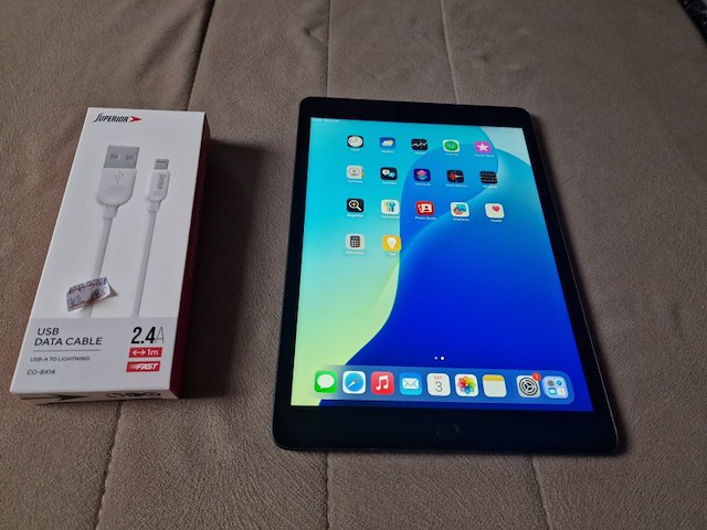 ipad 8 32GB