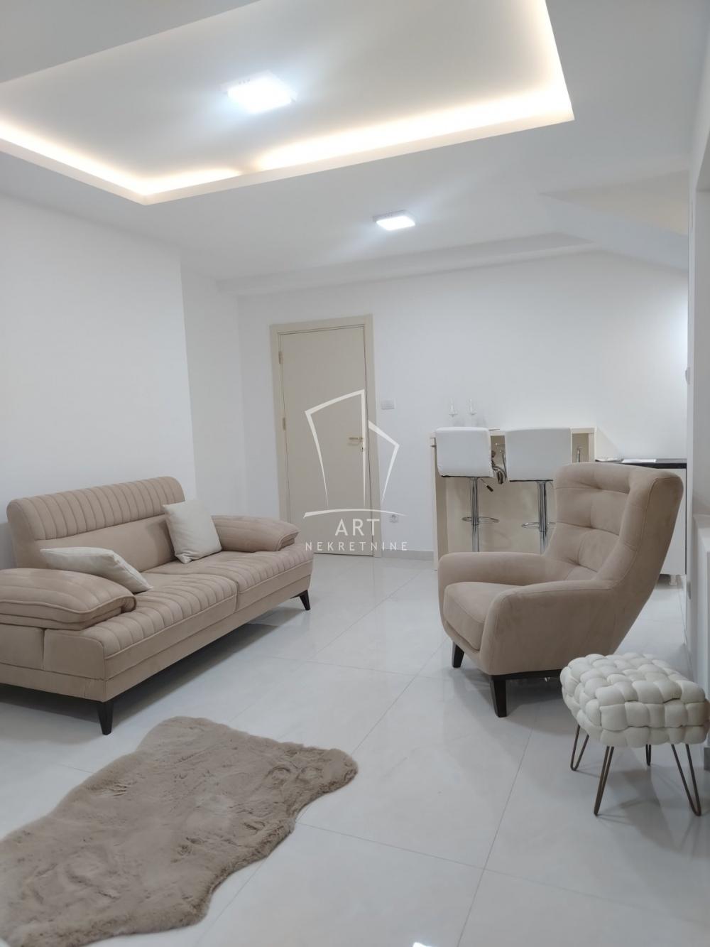 Lux opremljen, nov stan u kući, Ratnih vojnih invalida, Borča, 50m2 ID#13510 500 €