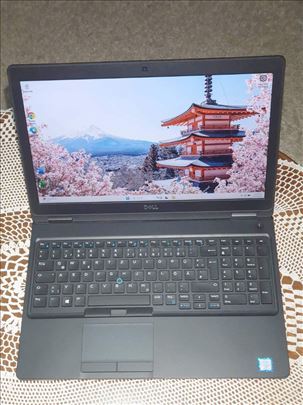 Dell Latitude 5590 Laptop i5 8350U 8/256gb D03
