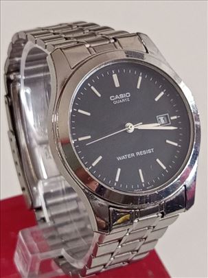 Muski sat Casio MTP-1141 (na stanju)