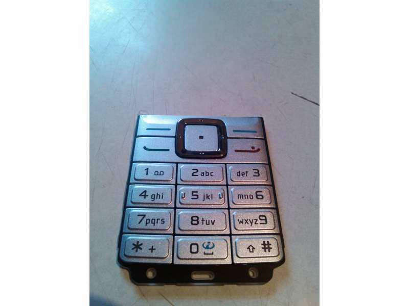 nokia 6070 tastatura nova stanje sa slika