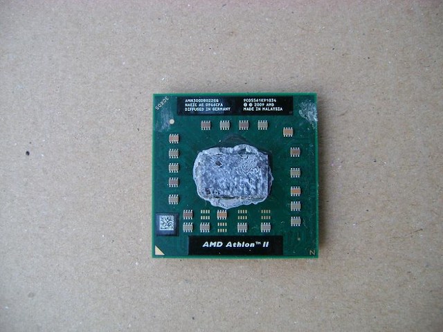 Procesor za laptop Athlon II M300