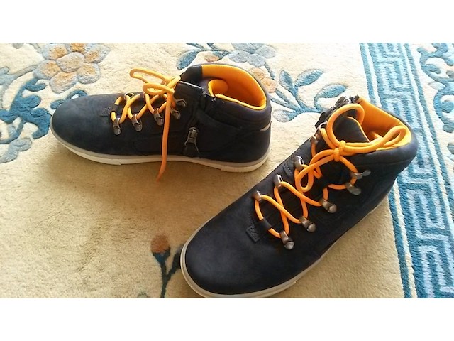 TIMBERLAND,teget,velicina 37